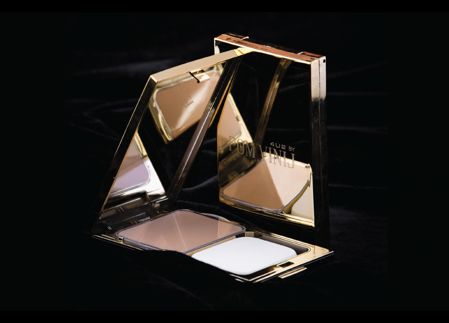 The Must-Have Powder by POM VINIJ