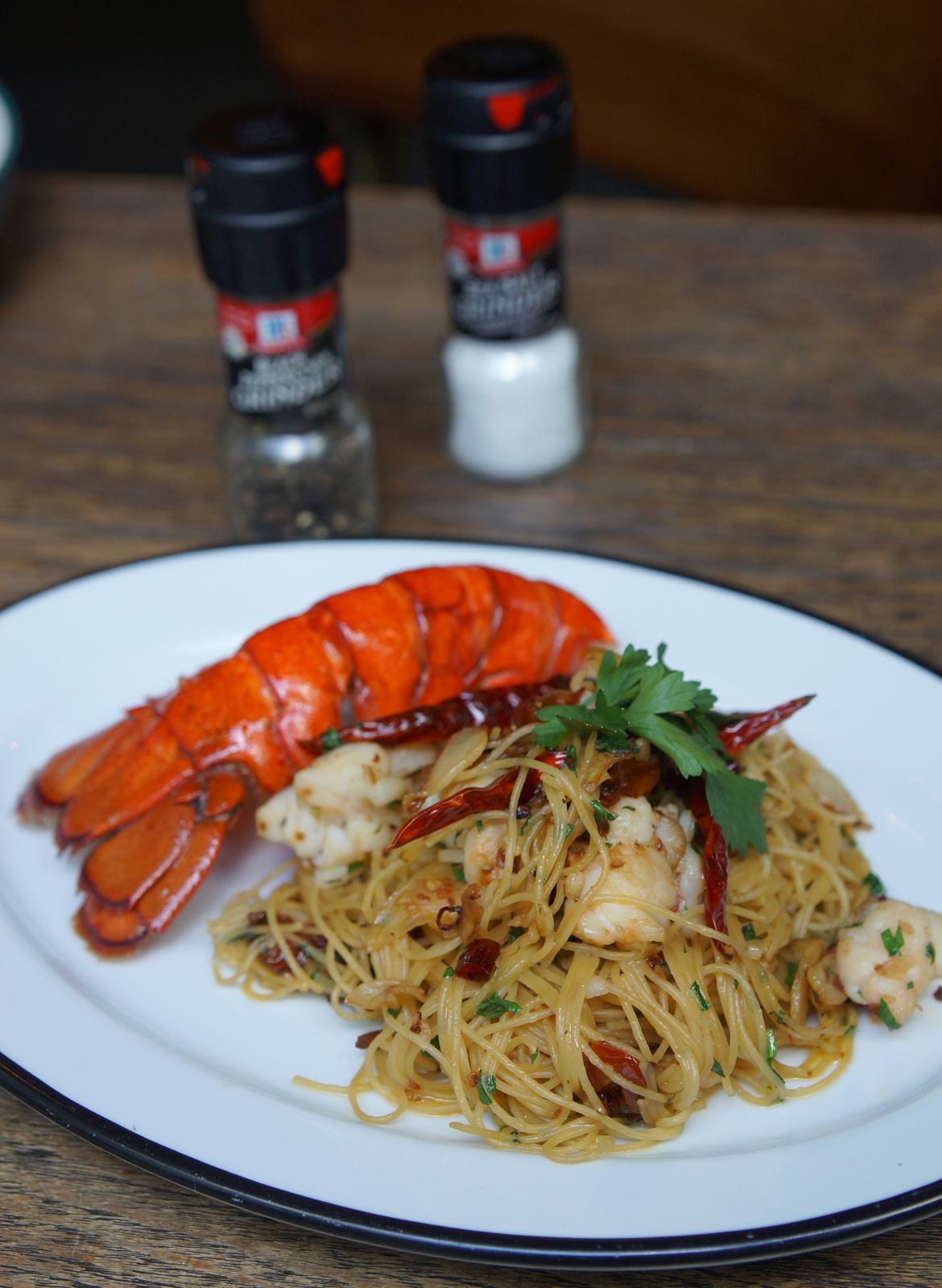 อิ่มเอมความสุขในทุกๆ มื้อที่ Patio at Emquartier